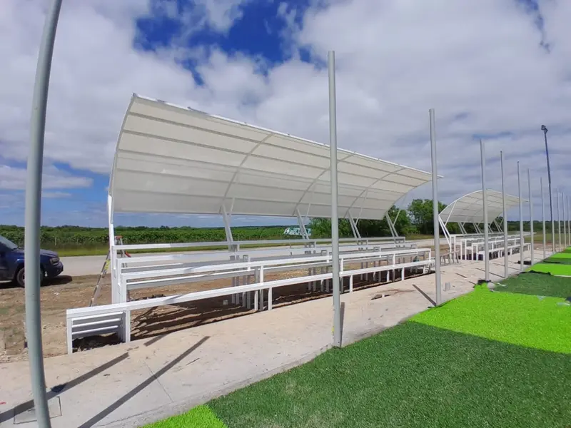 Gradas Metálicas para Canchas | Fabricación a Medida y Envío Nacional